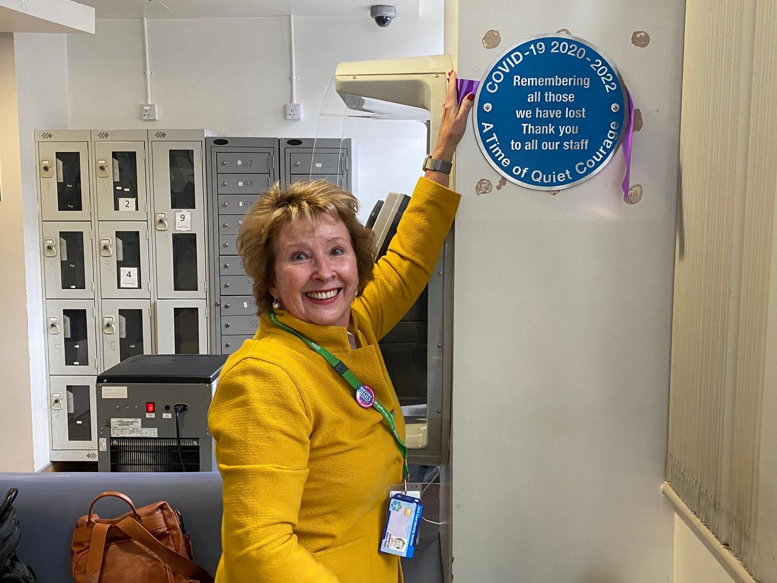 Covid plaque unveiled at Wolfson House | East London NHS Foundation Trust